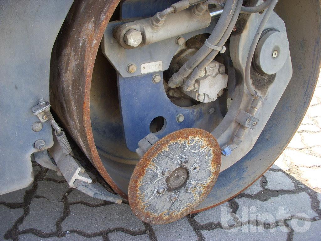 Kombi-Walze - 2017 Dynapac CC1200C | Blinto