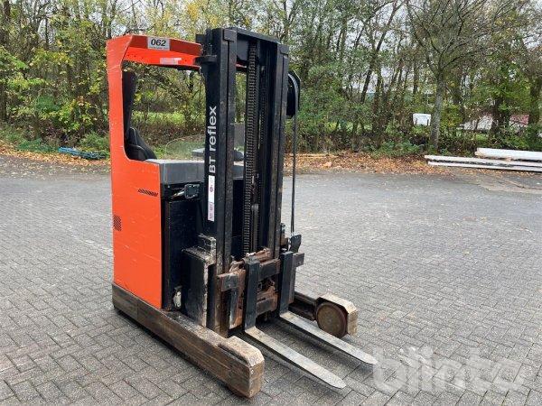 Schubmaststapler - 2018 Toyota RRE160M | Blinto