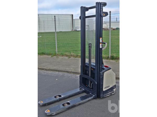 Deichselstapler - 2019 Crown WF3000-1.0 TF | Blinto