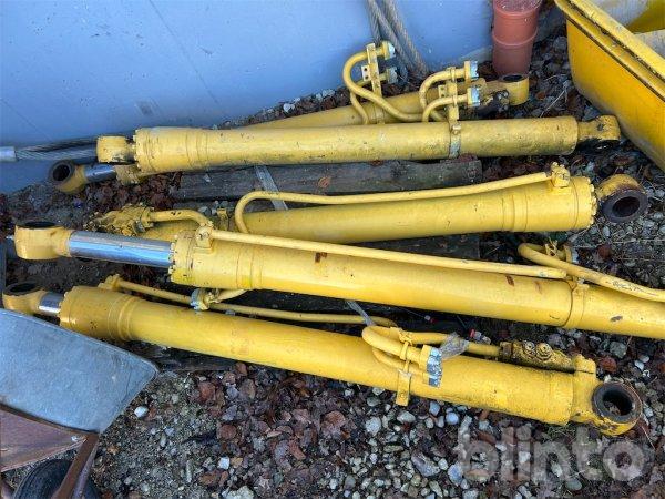 Hydraulikzylinder - für Komatsu 210 Kettenbagger PC 210-10 | Blinto