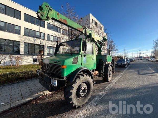 Unimog 435 - 1981 Daimler-Benz Unimog U 1700 | Blinto