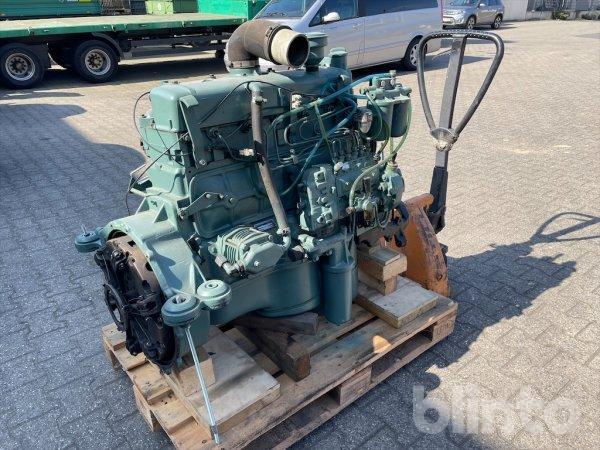 Motor - Daimler Benz OM352 | Blinto
