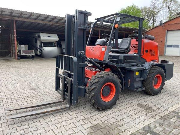 Geländegabelstapler - Plus Power | Blinto