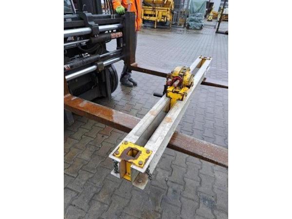 Schienenumsetzgerät - Stumec--Geismar PMR 422 (2008) | Blinto