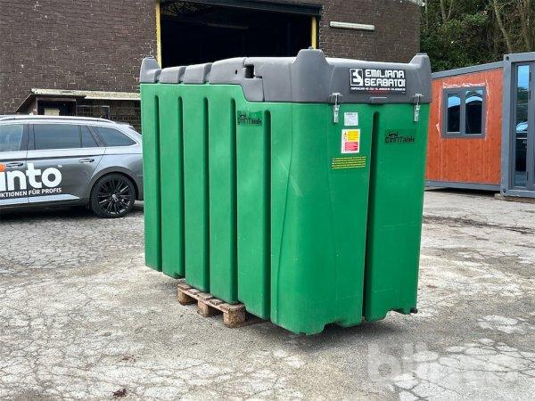 Mobile Dieseltankstelle - Emiliana Serbatoi GT33 (2023) | Blinto